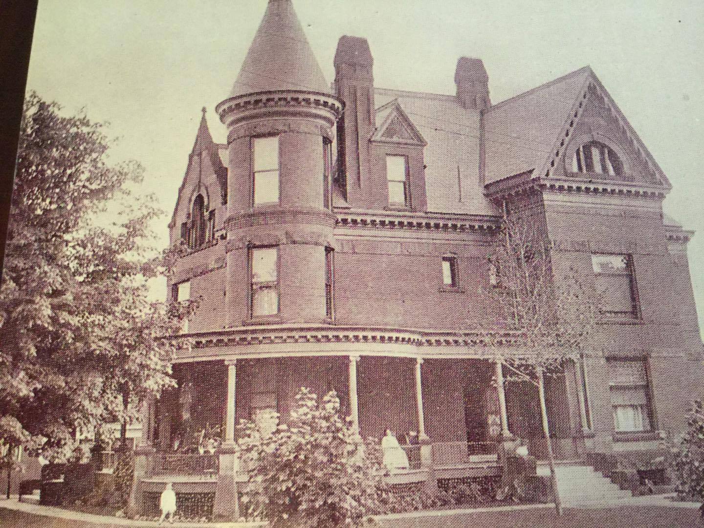 History of the Belmont County Victorian Mansion Museum